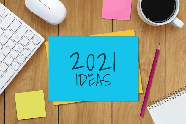 Lista de objetivos de resolución de feliz año nuevo 2021 | Foto Premium Lista de objetivos de resolución de feliz año nuevo 2021 | Foto Premium