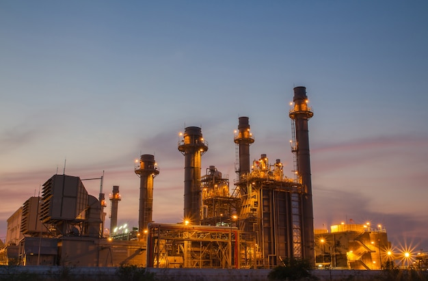 Planta de energía en la industria petroquímica | Foto Premium Planta de energía en la industria petroquímica | Foto Premium