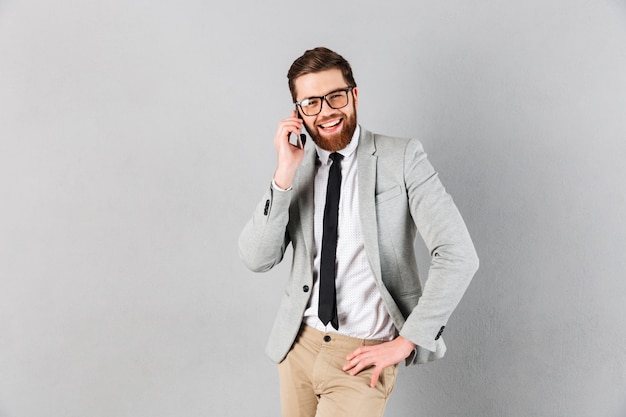 Free Photo | Portrait of a smiling businessman dressed in suit a Free Photo | Portrait of a smiling businessman dressed in suit a