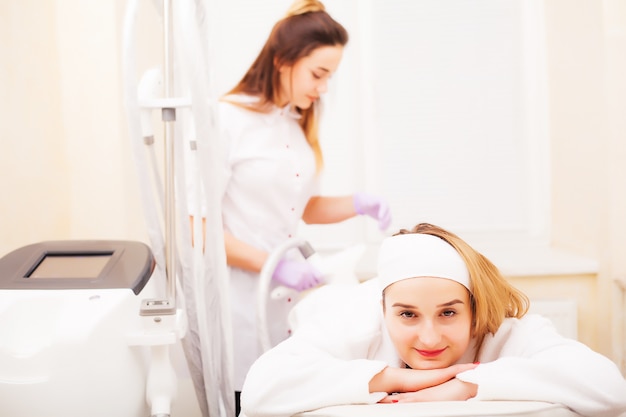 Premium Photo Woman Getting Lpg Hardware Massage At The Beauty Clinic