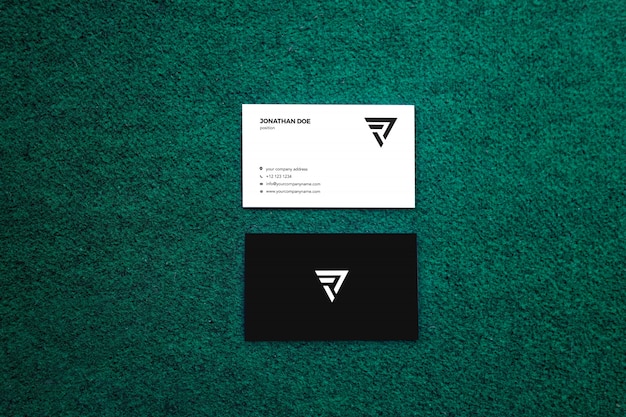 Premium Psd Moss Surface Vertical Businesscard Mockup