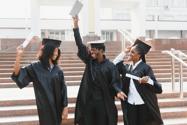 Concept Déducation Dobtention Du Diplôme Et De Personnes Groupe D