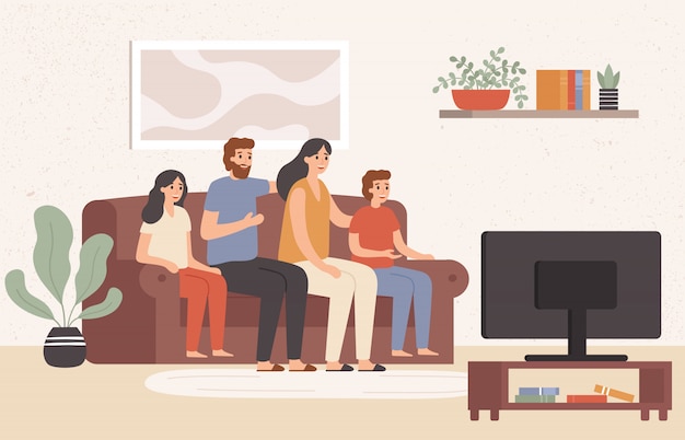 Famille Regardant La Télévision Ensemble. Les Gens Heureux Regardent La ... Famille Regardant La Télévision Ensemble. Les Gens Heureux Regardent La ...